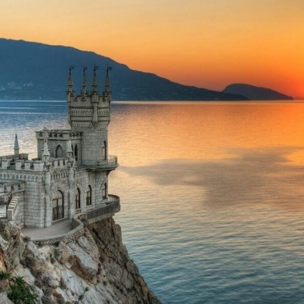 IL MARE MEDITERRANEO, DETTO NOSTALGICAMENTE MARE NOSTRUM, ORA HA UN ...